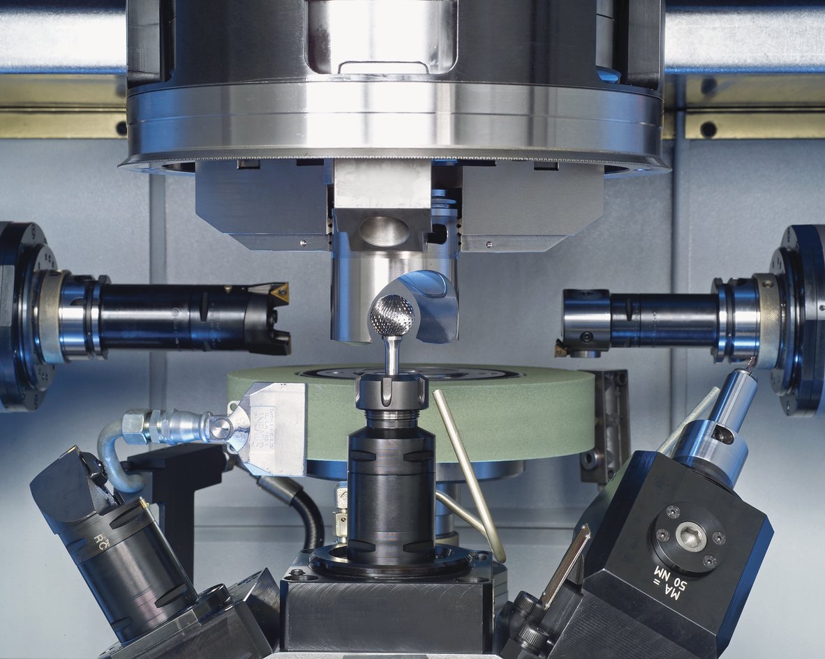 Centre combinate de strunjire si rectificare - verticale | Pătrașcu ...